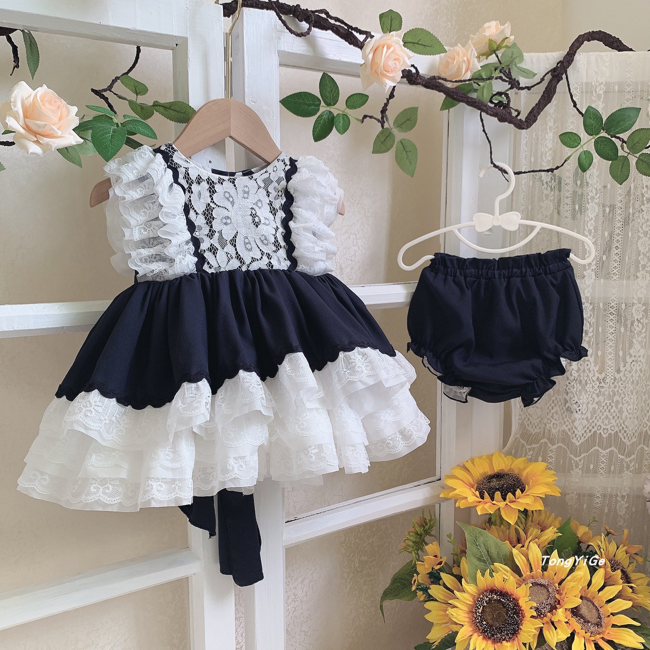 Spanish Turkish Royal Palace Princess Ball Gown Children’s Sleeveless ...